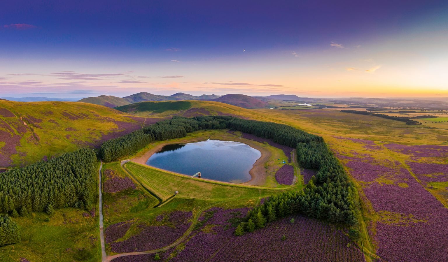 Bonaly Reservoir @ sunset – The360view.net